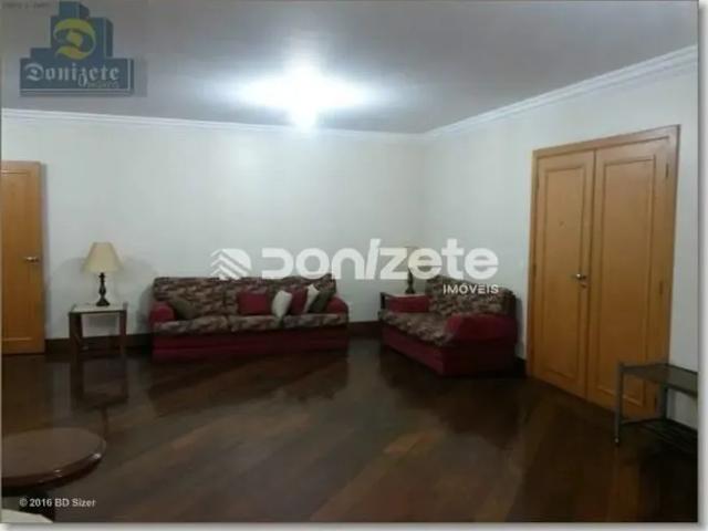 Apartamento amplo de 4 dorms 2 suítes, 207m², 3 vagas em Jardim, Santo André – Aluguel impecável