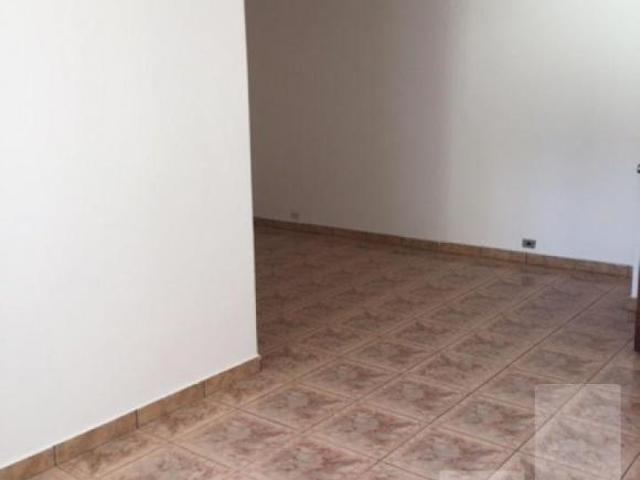 Apartamento amplo de 115 m² em localização privilegiada na Rua Bahia