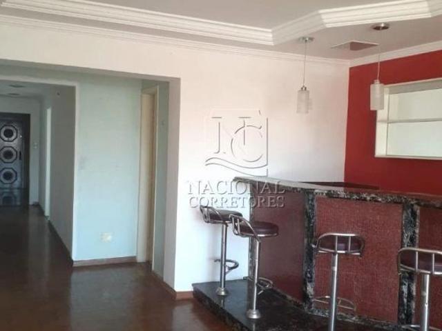 Apartamento amplo de 130m² à venda no Centro de Santo André – Edifício Barão do Rio Negro