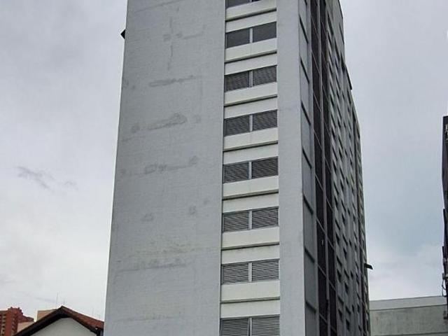 Apartamento amplo de 198m² na Avenida Prestes Maia Centro SBC