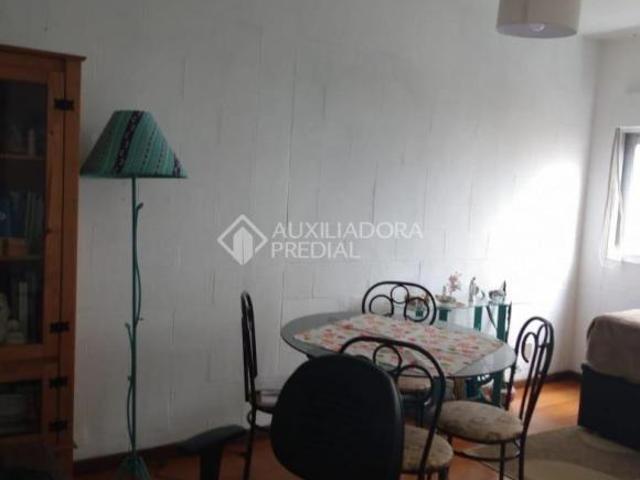 APARTAMENTO AMPLO DE 1 DORMITÓRIO A UMA QUADRA DA AV. IPIRANGA NO BAIRRO PARTENON
