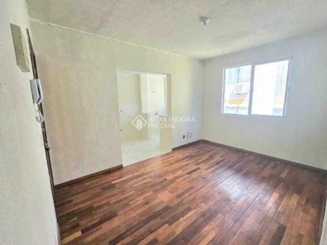 Apartamento amplo de 2 quartos no bairro Olaria em Canoas