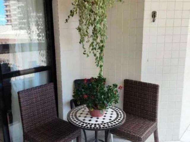 Apartamento Amplo de 3 Dormitórios Sol da Manhã e 150 Metros da Praia