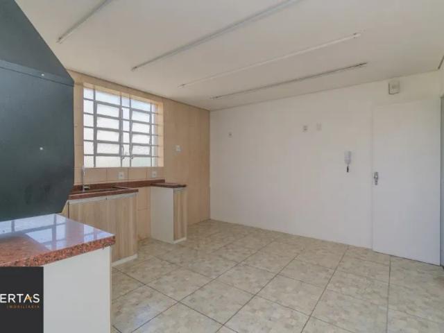 Apartamento Amplo de Esquina com 93m² no Bairro Petrópolis