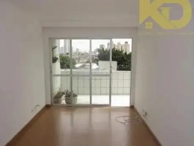 Apartamento amplo e bem localizado – 75m² | 2 dormitórios | 1 vaga