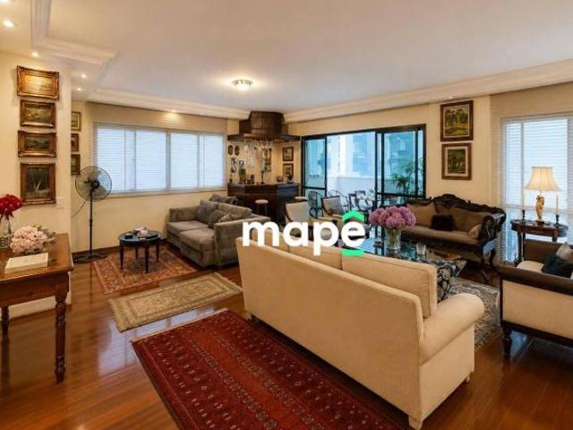 Apartamento com 3 dormitórios à venda, 240 m² por R$ 1.900.000,00 Boqueirão Santos/SP