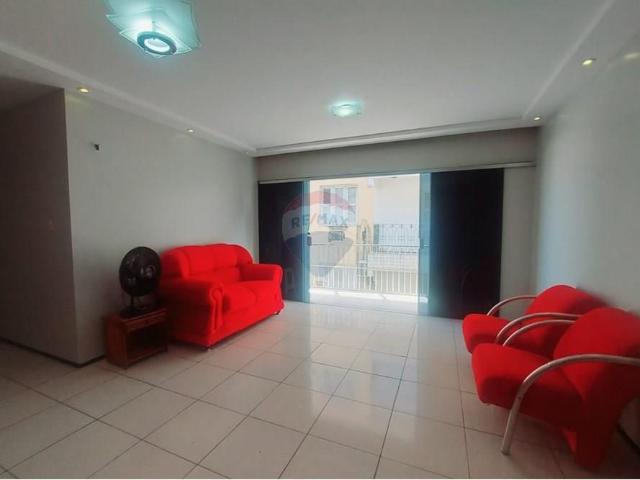Apartamento Amplo e Encantador em Fátima, Ceará
