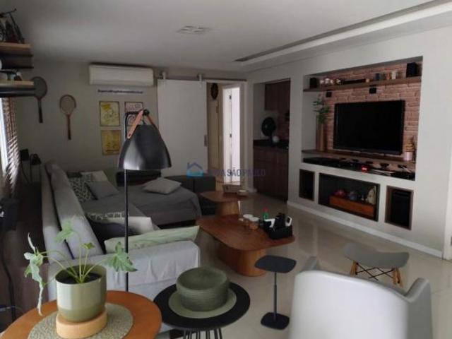 Apartamento Amplo e Ensolarado com Sacada Gourmet Condomínio Club, 3 suítes 03 Vagas!