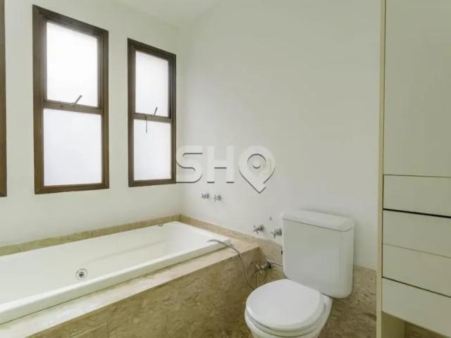 Apartamento AMPLO Itaim Bibi com 3 dormitórios IMPECÁVEL