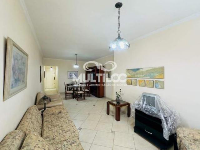 APARTAMENTO AMPLO NA QUADRA DA PRAIA – 2 DORMITÓRIOS 1 SUÍTE, 100 M² E VAGA DEMARCADA