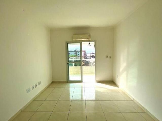 Apartamento Amplo no Bairro Aviação – Praia Grande