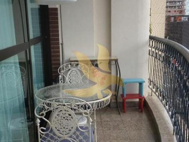 Apartamento amplo no Cambuí Campinas, 2 dormitórios,1 suíte, home office e vara