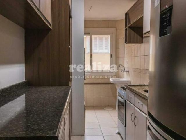 APARTAMENTO AMPLO NO CENTRO