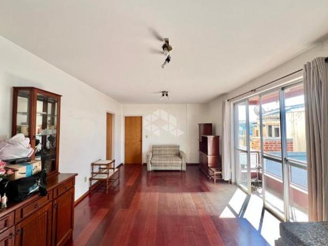 Apartamento amplo no coração da cidade 3 dormitórios, suíte, 2 sacadas e preço imperdível!