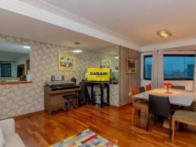 Apartamento amplo no Jardim – 144m²,3 quartos 2 suítes, 4 vagas, andar alto com vista livre e sol da