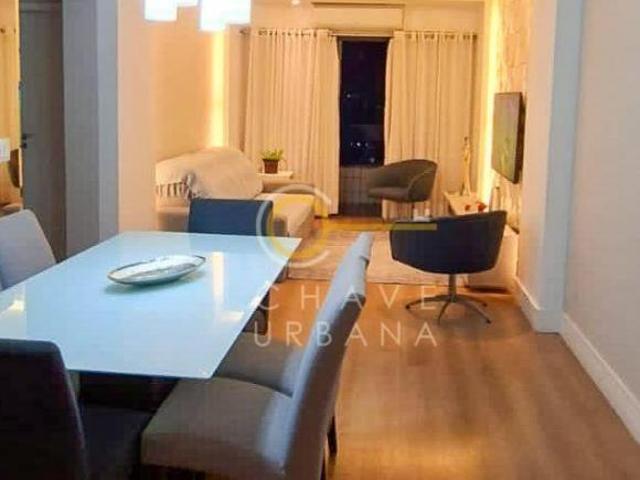 Apartamento amplo no Marapé, em edifício estruturado, ideal para famílias
