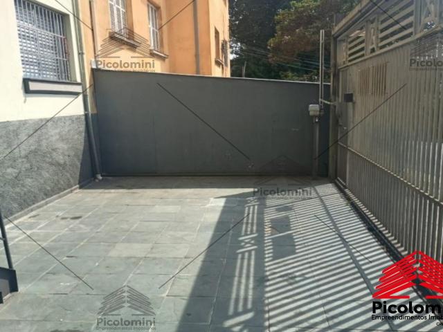 apartamento amplo reformado de 85 m2 no andar terreo sem detalhes mooca 2 dormitorios e duas vagas podendo colocar o terceiro veiculo