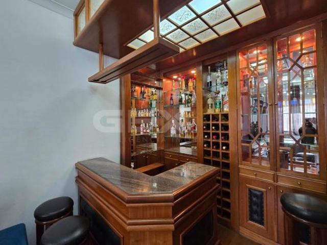 Apartamento Amplo Situado na Rua Paraíba, Centro