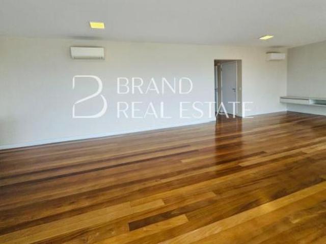 Apartamento Amplo á venda, 266m² com 4 Suítes, 4 vagas no Cena Golf Residence