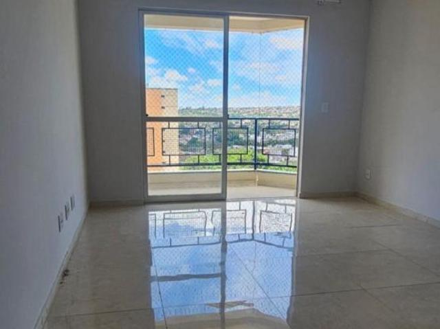 Apartamento Andar Alto com Vista Livre