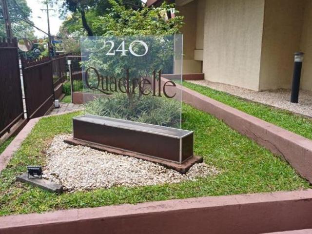 APARTAMENTO ANDAR ALTO, ENSOLARADO, COM SACADA NO ÁGUA VERDE