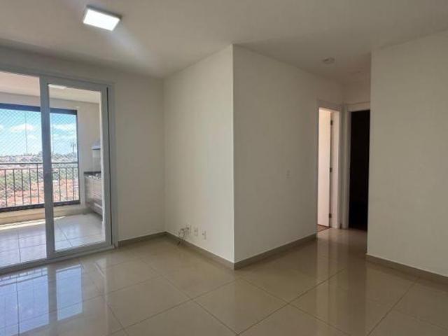 Apartamento andar alto, varanda gourmet, 2 dorm,/1 suite, 1 vaga coberta