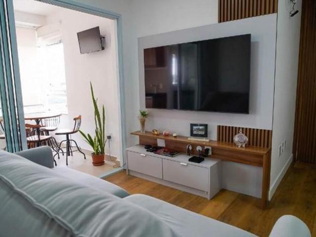 Apartamento andar alto, 3 Dormitórios com 2 Suítes, Frente, 96 m², Mobiliado – Vila Guiomar, Santo A