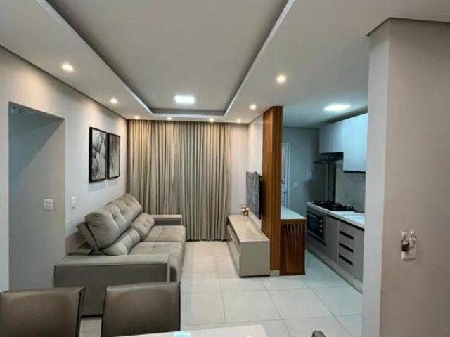 Apartamento andar alto, 3 quarto s sendo 01 suíte, com móveis planejados no Goiabeiras