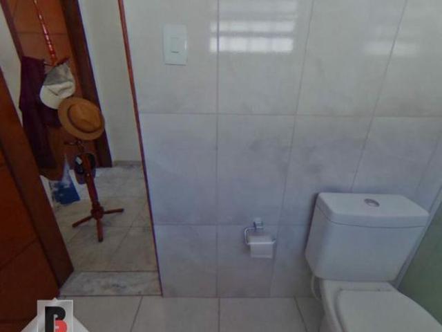 Apartamento andar baixo a poucos metros do Metro Belem