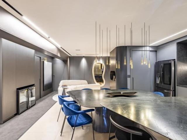 Apartamento assinado com 116 m² no Hit Marista, vendido mobiliado por R$ 1.680.0