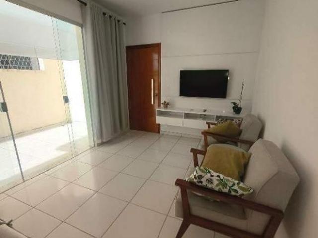 Apartamento área privativa 3 quartos, 2 banhos, 2 vagas no Cidade Nova