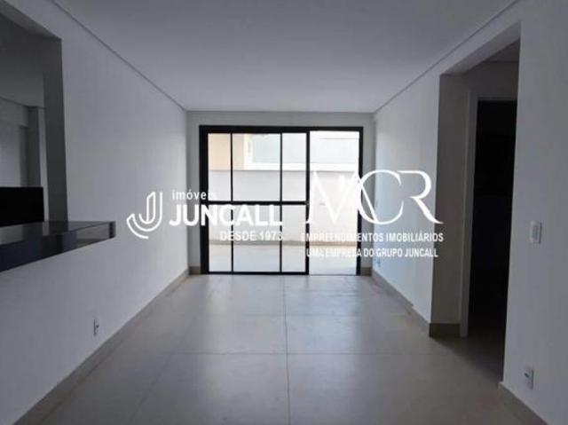 Apartamento área privativa de 2 quartos e 2 vagas de garagem a venda no bairro Renascença!
