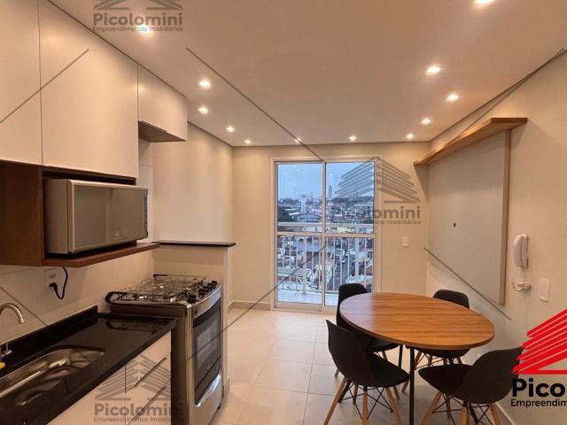 Apartamento Av Vila Ema,2 dormitórios mobiliado,sala com sacada,cozinha planejada,sem vaga