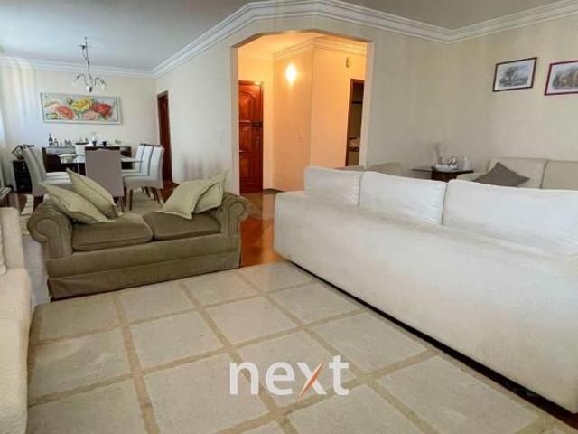 Apartamento Av. Princesa D&apos Oeste 256m²