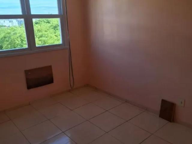 Apartamento Bairro Camaquã 2 dormitórios