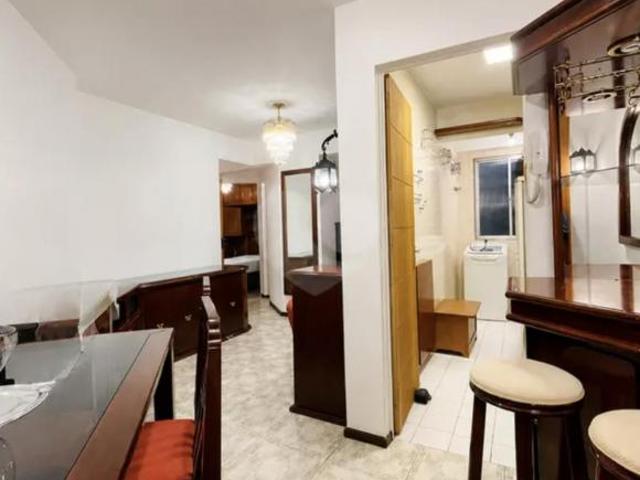 Apartamento bairro Champanhat/Bigorrilho 1 quartos, 41m2 útil, 1 vaga garagem