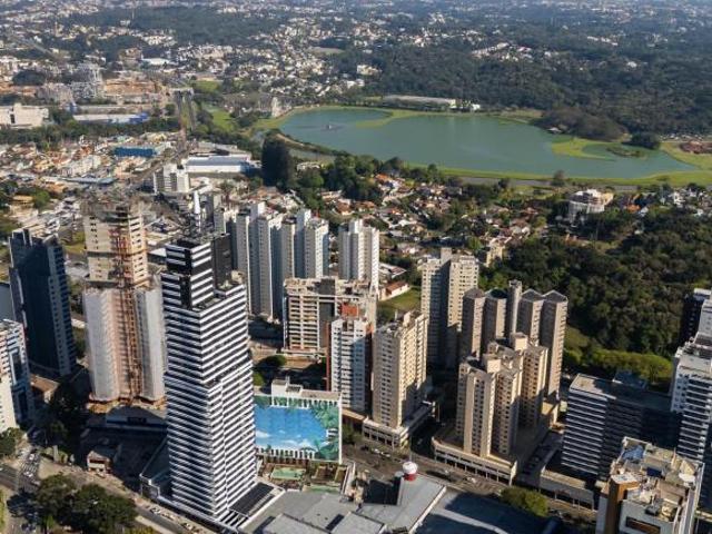 Apartamento bairro Bigorrilho 2 quartos,2 suite, 128m2 util, 2 vagas garagem