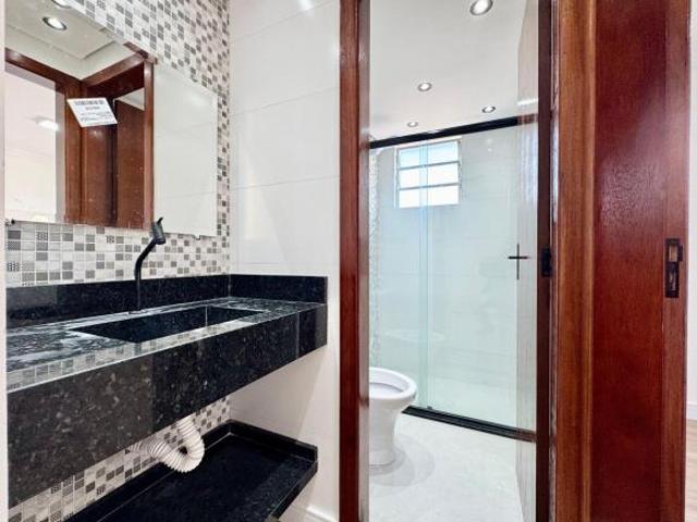 Apartamento bairro Ouro Fino / 02 dormitórios