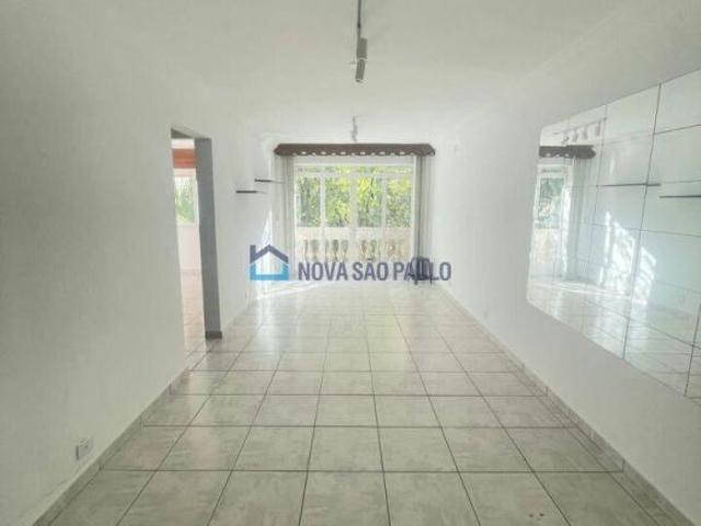 Apartamento Bairro Saúde. Vago. 2 quartos,1 vaga fixa. Estação Metrô Saúde a 4 q
