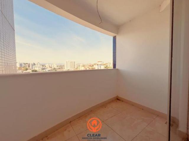 Apartamento Bairro Santa Terezinha | 72m², Varanda e Vista Externa