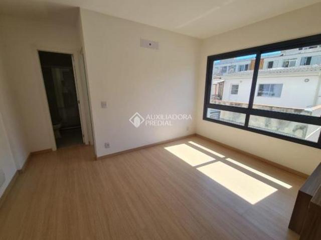Apartamento bairro Santana Semi Mobiliado