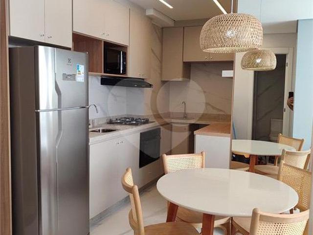 Apartamento Barra Funda 2 Quartos / Dormitórios Venda / Compra