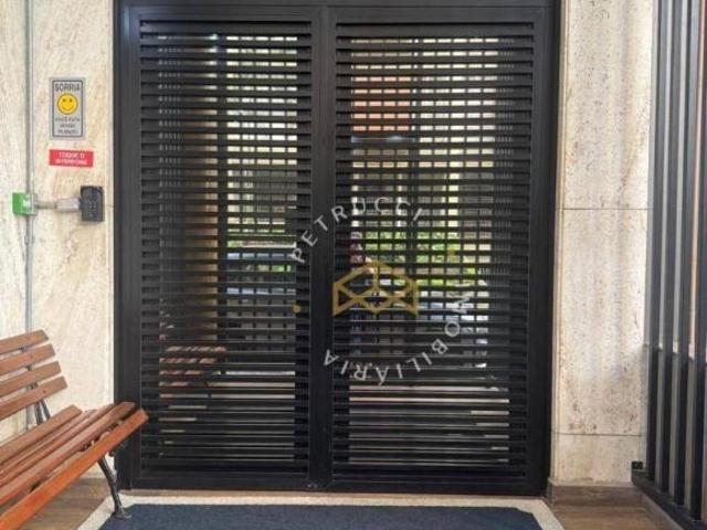 APARTAMENTO BEM AMPLO A VENDA NO CENTRO DE CAMPINAS/SP