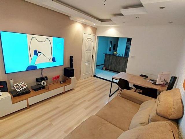 Apartamento bem distribuído 78m² composto de 2 dormitórios sendo 1 suíte, à venda por R$ 430.000 V