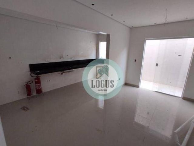 Apartamento bem distribuído de 76m² composto por 3 dormitórios sendo 1 suíte, à venda por R$ 560.000