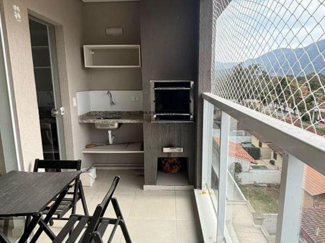 Apartamento bem localizado à venda no Itaguá, Ubatuba SP