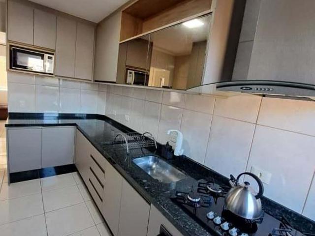 Apartamento bem localizado à venda por R$269.000 mil com móveis planejados