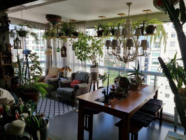 APARTAMENTO BEM LOCALIZADO NA VILA OLIMPIA
