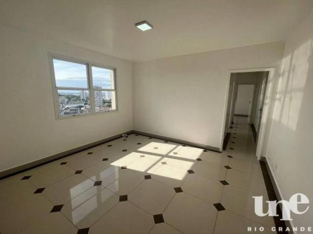 Apartamento bem localizado no Centro de Rio Grande