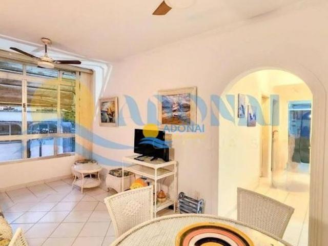 Apartamento beira mar 3 dormitórios — Pitangueiras — Guarujá